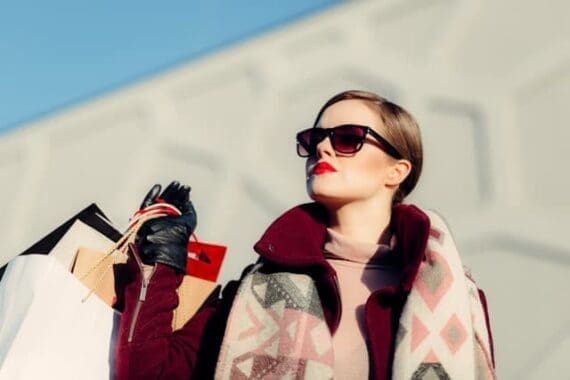 Achat compulsif : 14 astuces pour arrêter - Chloé Wkr